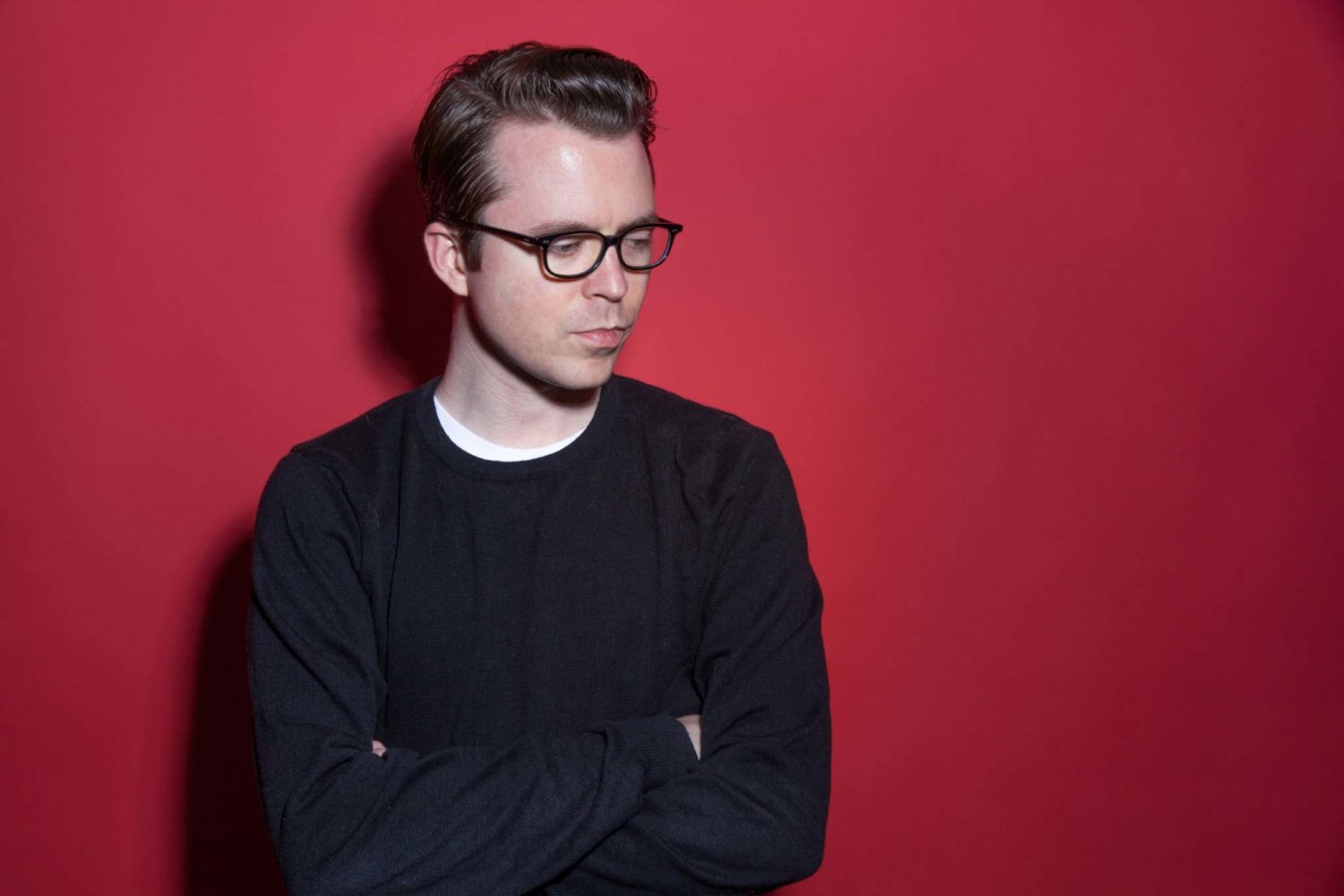 Tom Vek's New Tech and "New Symbols" — Post-Punk.com