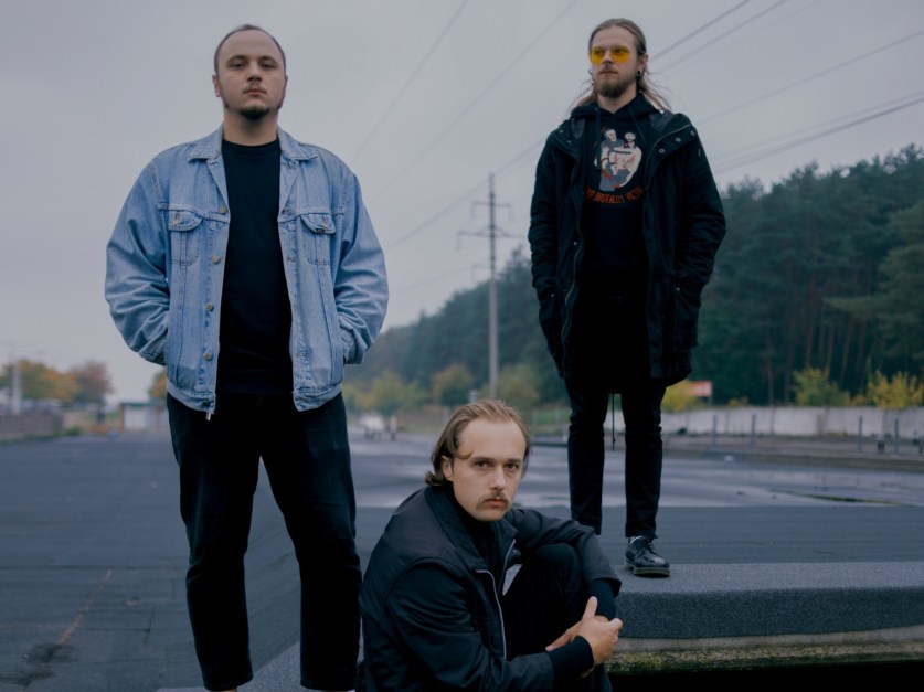 Belarusian Post-Punk Trio Molchat Doma are Stargazers in their Video ...