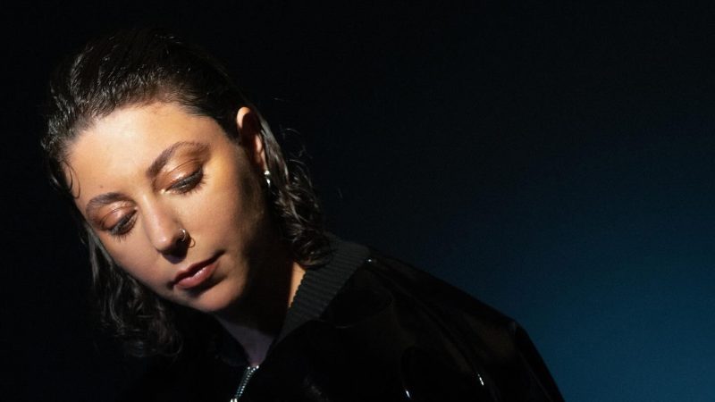 Minuit Machine Crouches by the Light of a Screen in Video for "Party ...