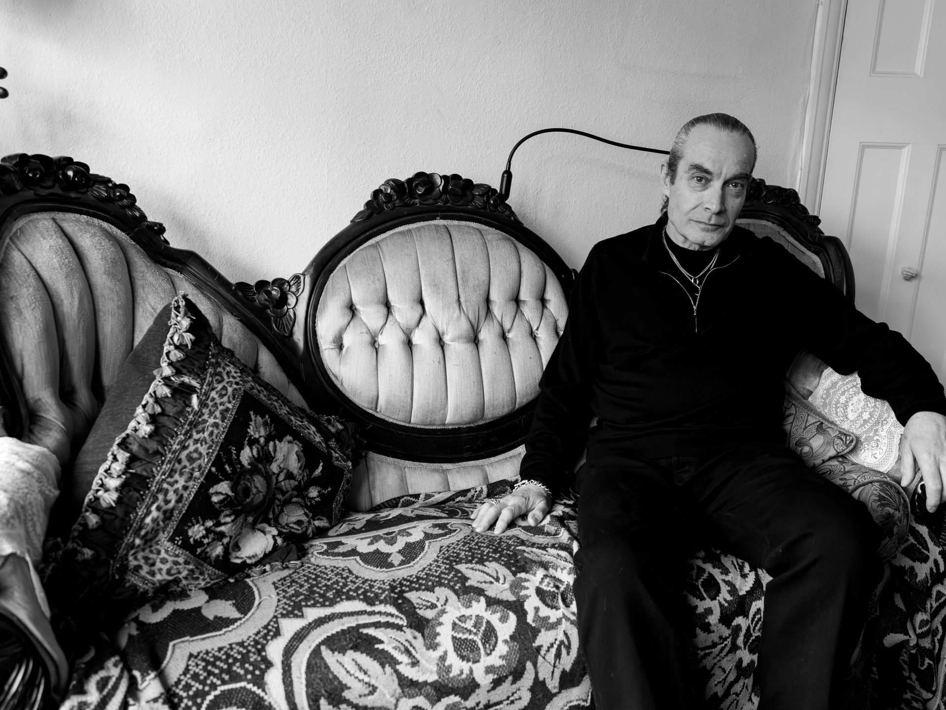 Journalist and Music Promoter Annik Honoré has passed away today ...