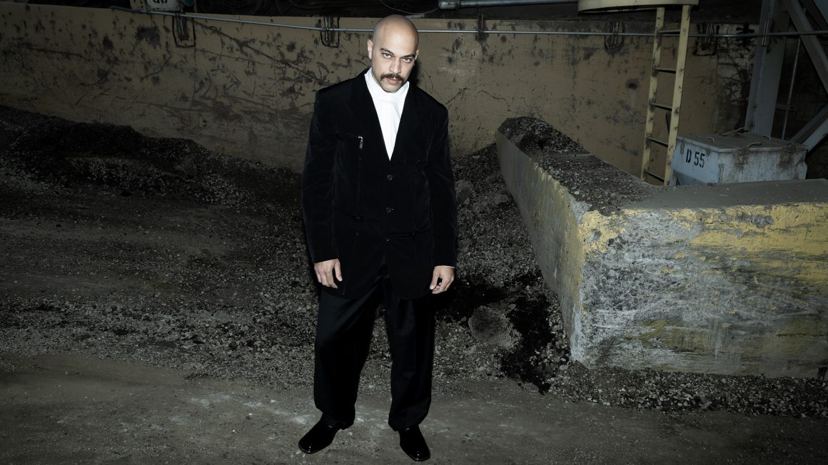 Darkwave Romantic Mareux Returns with Heartbreaking New Single, "Laugh ...