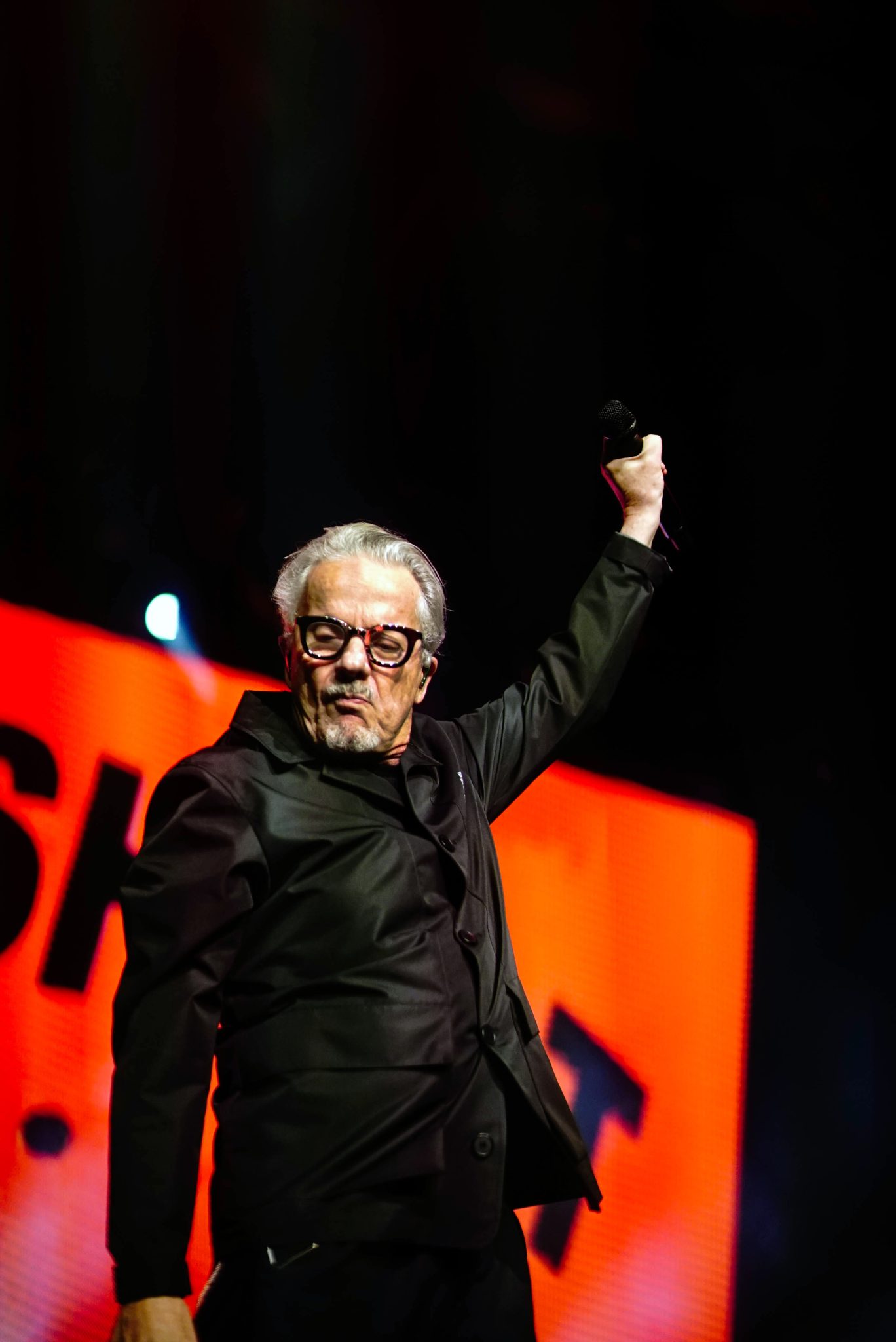 DEVO Whips the Audience into a Frenzy at Sold-Out Show at Brooklyn ...
