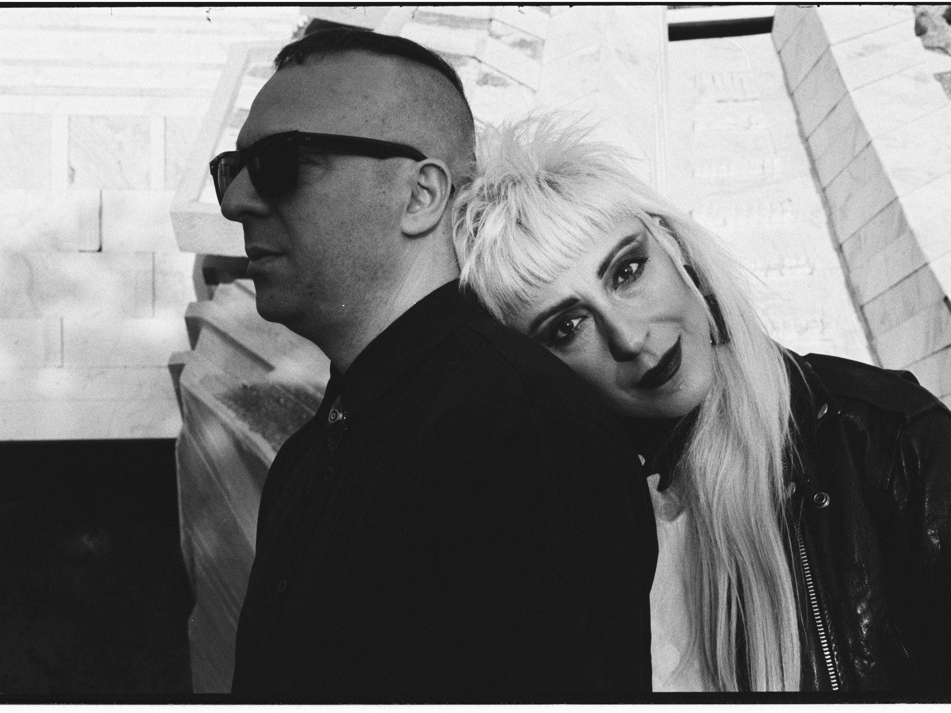 Belgian Duo Ultra Sunn Debuts New Single "Wrong Floor" From Forthcoming ...