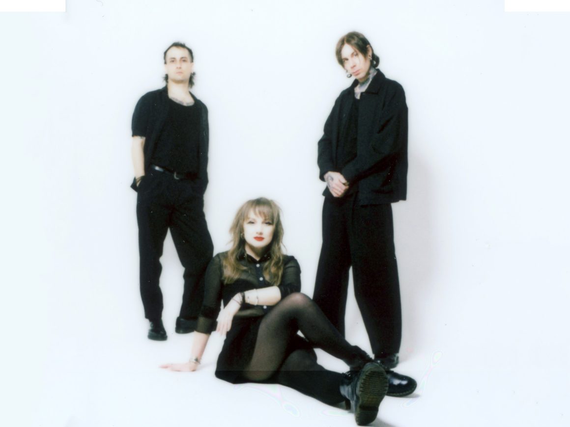 Pulp Returns With First New Album in 24 Years — Watch Video for "Spike ...