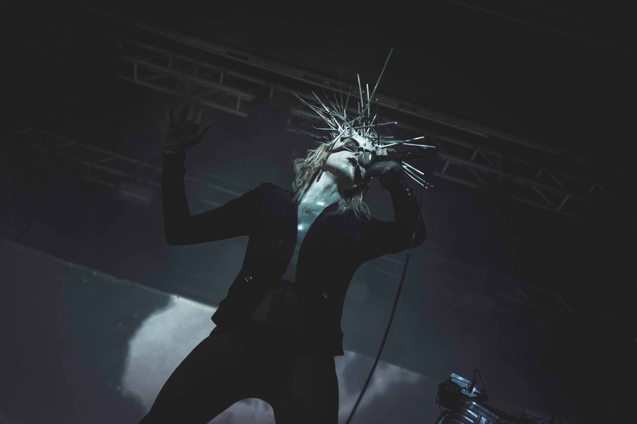 "We Cannot Fight the Tide" — An Interview with IAMX Ahead of the "Fault ...