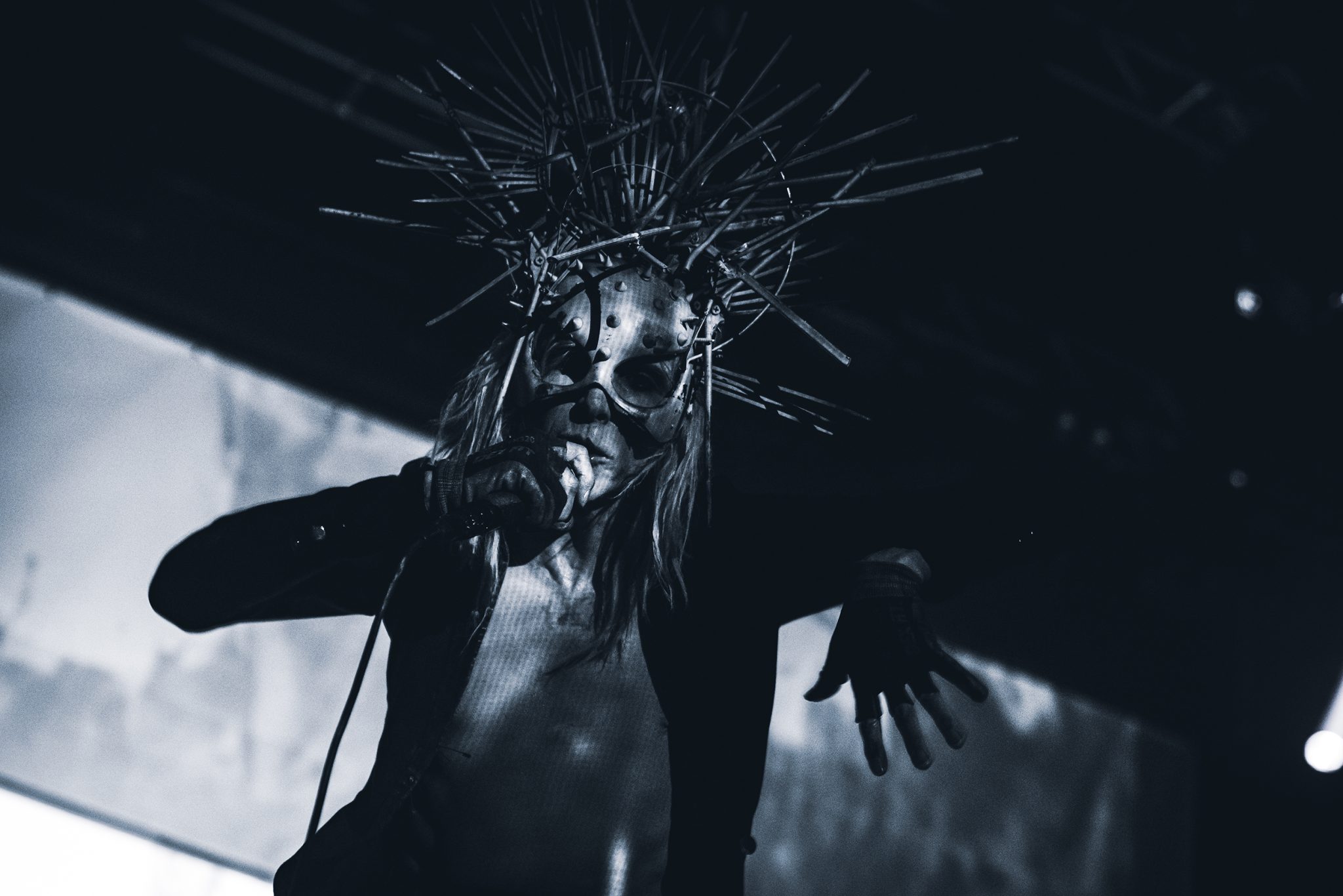 "We Cannot Fight the Tide" — An Interview with IAMX Ahead of the "Fault ...