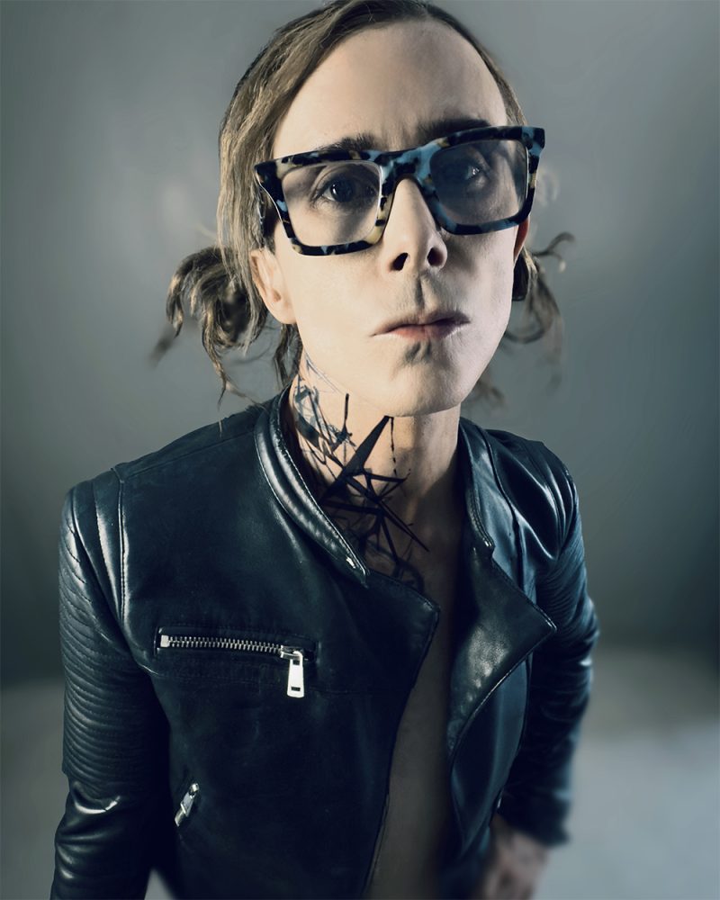 "We Cannot Fight the Tide" — An Interview with IAMX Ahead of the "Fault ...