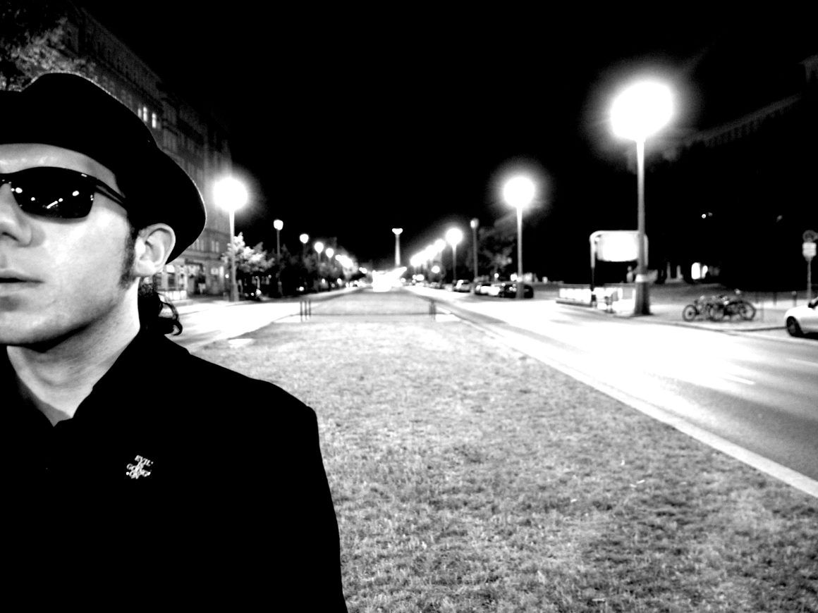 Journalist and Music Promoter Annik Honoré has passed away today ...