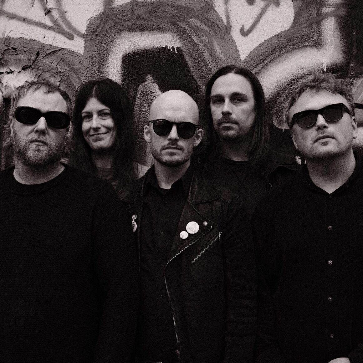 "Away From All This Sorrow" — Swedish Post-Punk Outfit SILUETT Debut ...