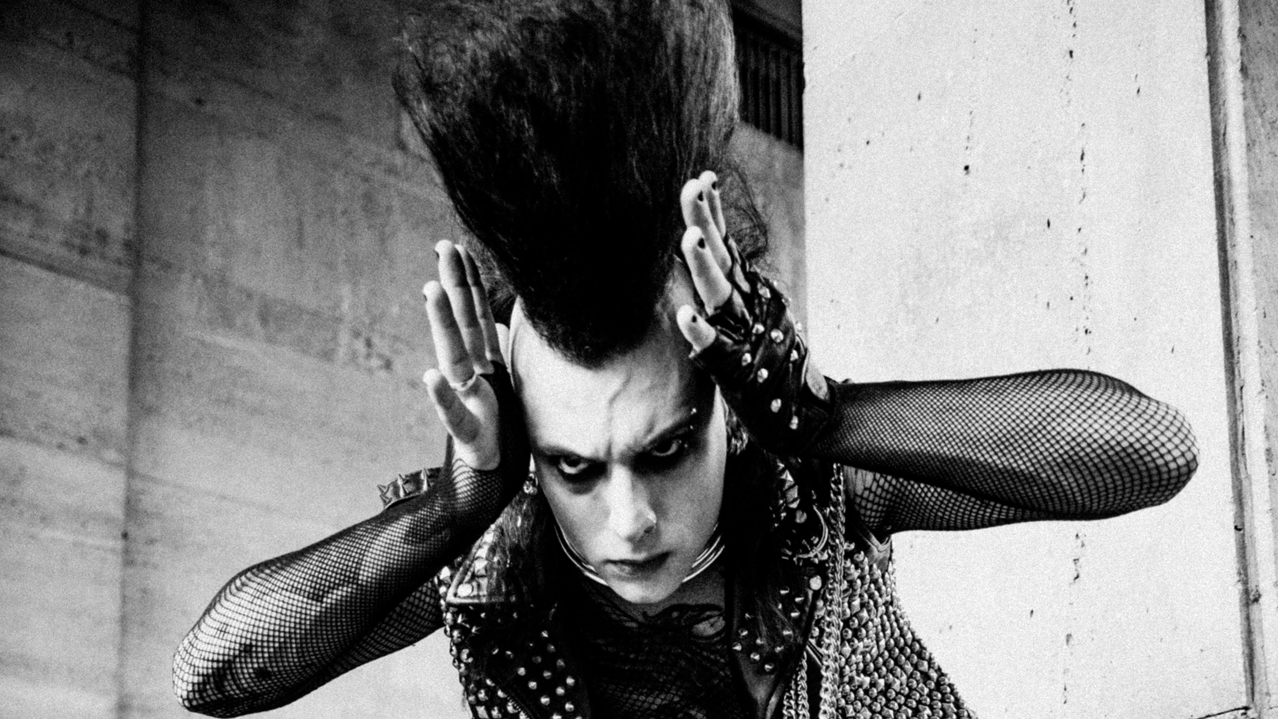 Daniel Knutz Gifts a Darkwave Reinterpretation of Fad Gadget's ...