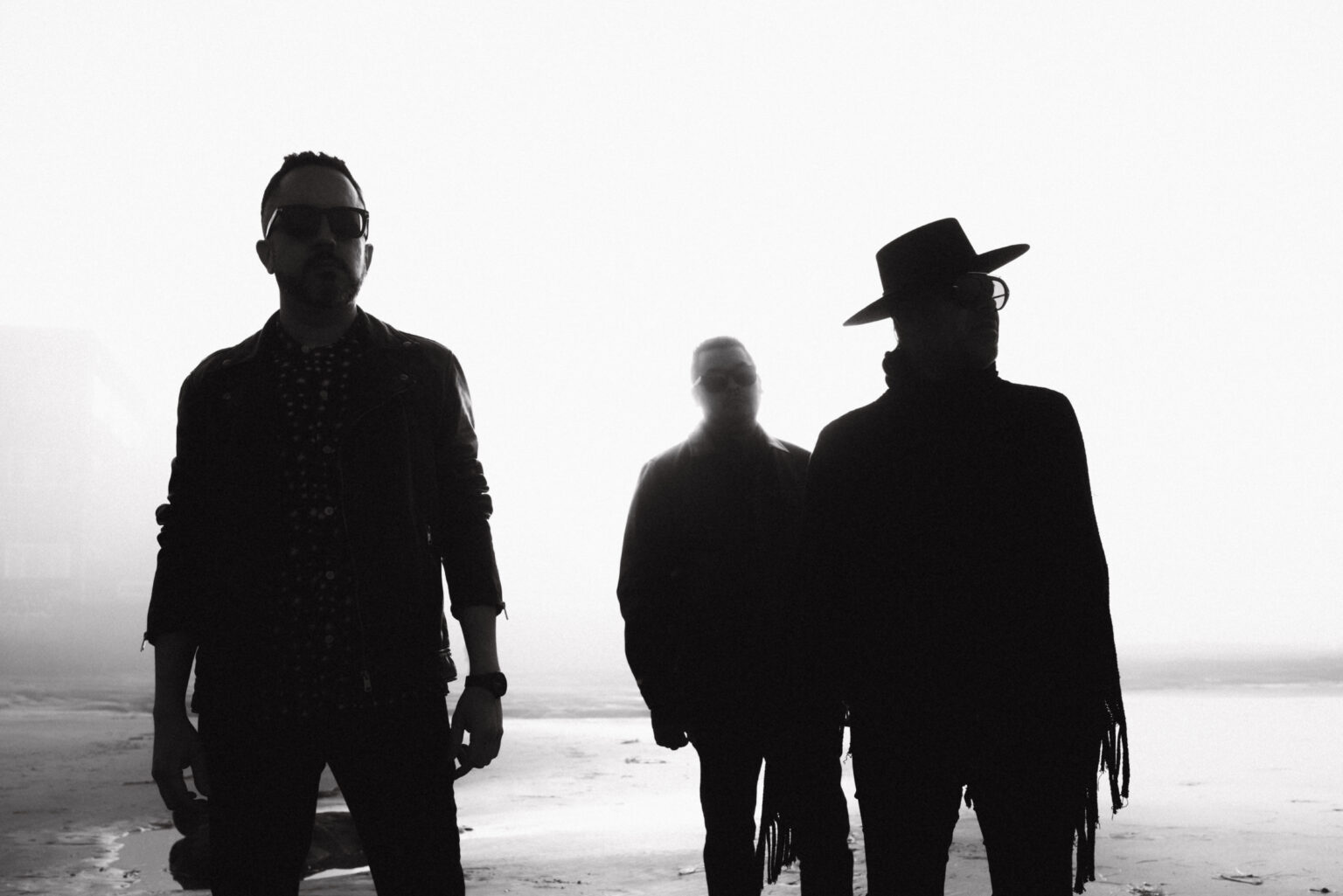 "Your Pallid Face" — Border Goth Trio The Slashes Summon Shadowy ...